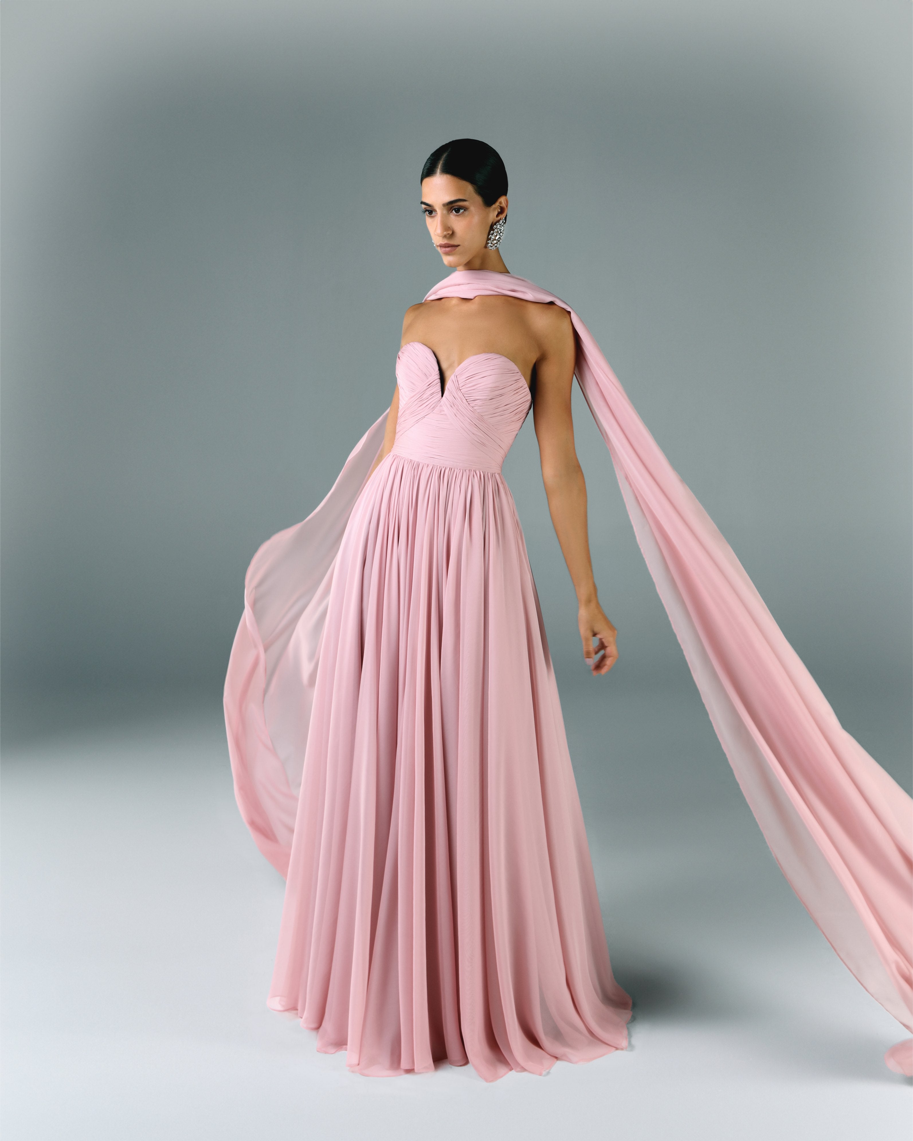 Muslin draped dress with scarf | Elioaboufayssal
